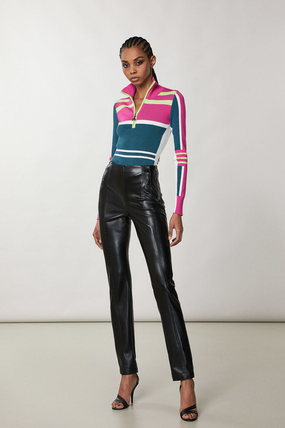 Maglie Donna particolari con ricami e stampe | Patrizia Pepe