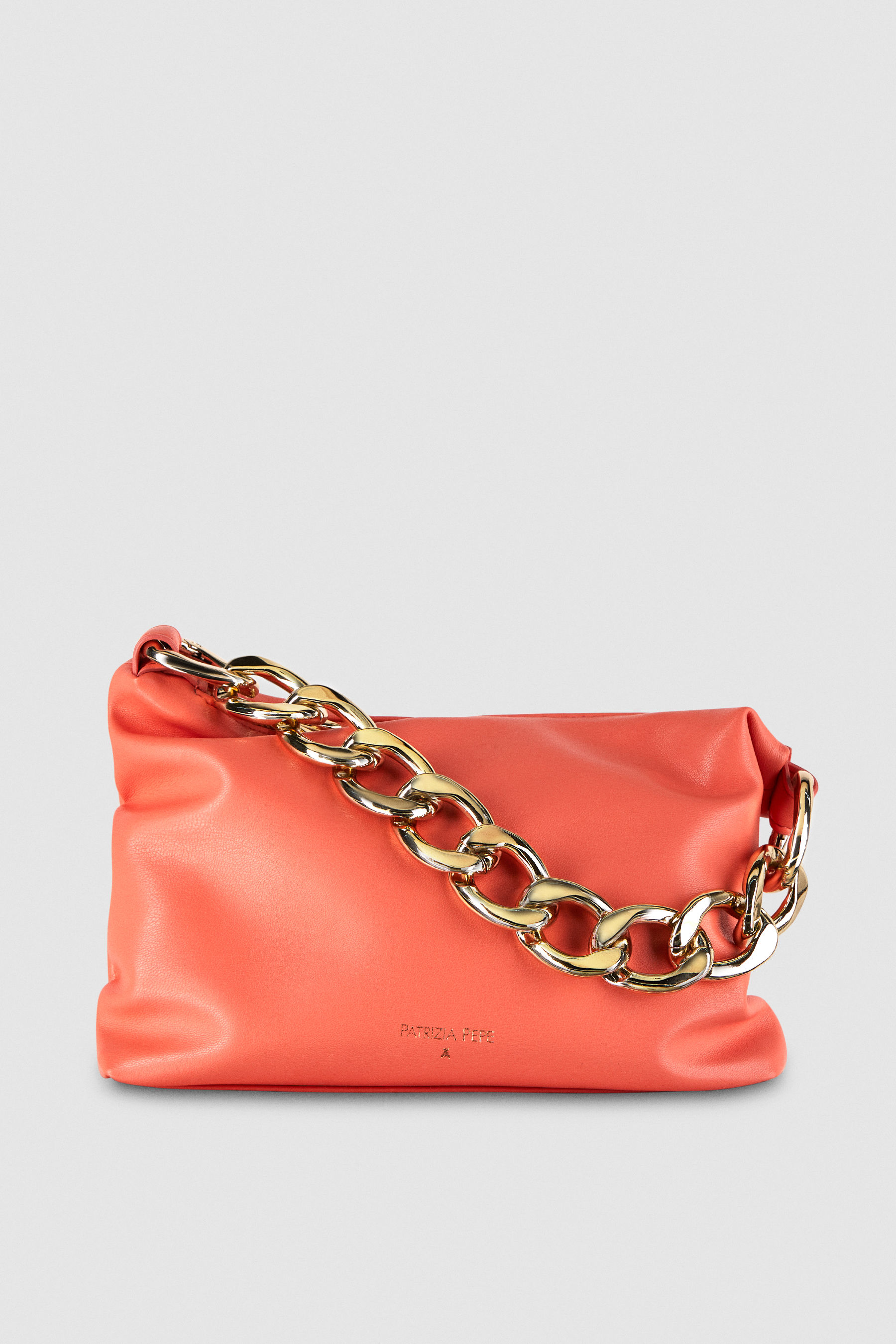 Touch Bag: the iconic Patrizia Pepe bag